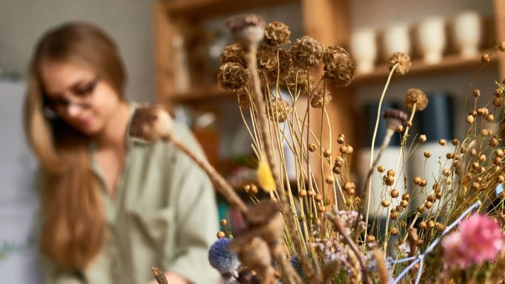 Top 9 Best-Dried Plants for Decor